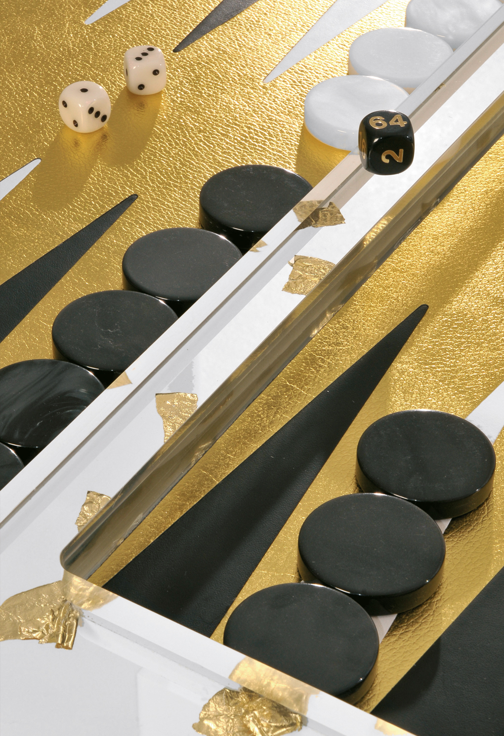 BACK GAMMON | DACRYL